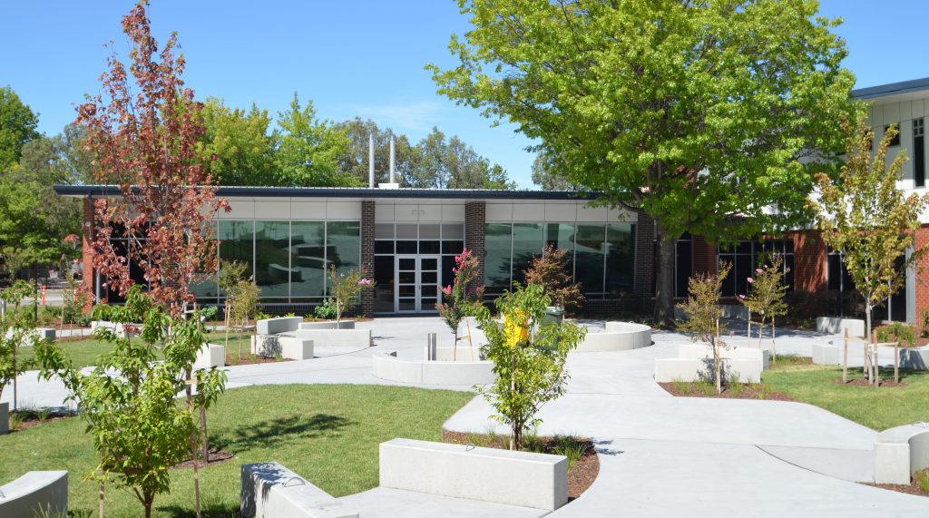 Daramalan College: Dempsey Science Laboratory